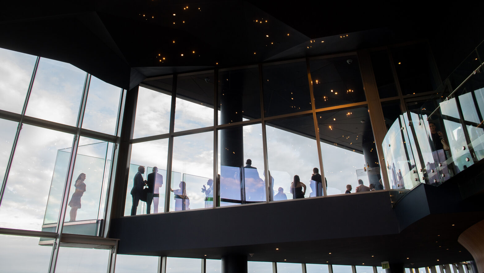 Observation Deck at CEB Tower - TAA | PR